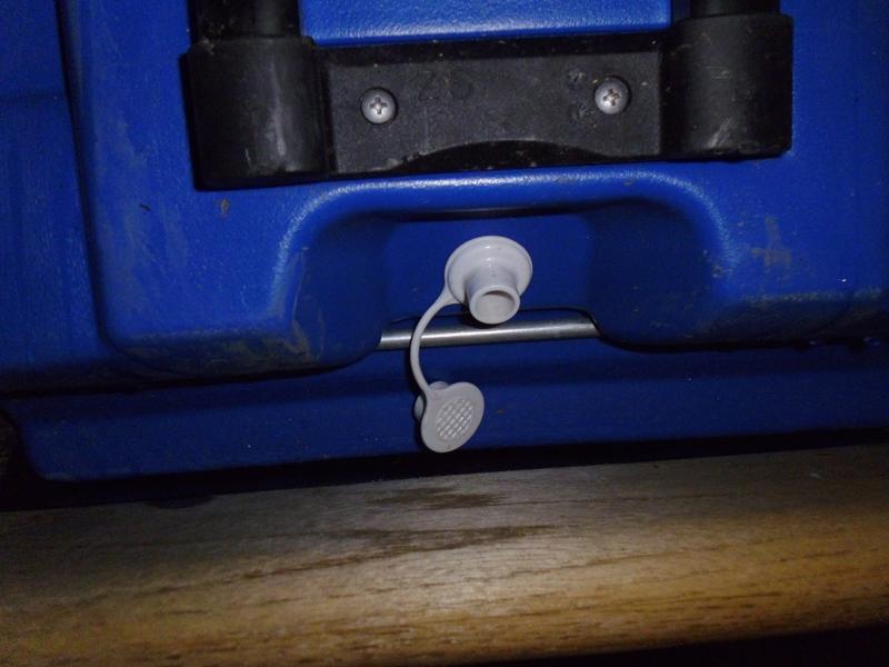 DIY 60 qt Igloo Cooler Mash Tun Build | Greens and Machines