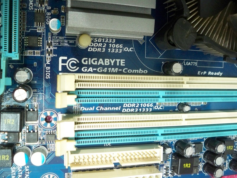Feyohoo: Jual Part Komputer: [0086] Motherboard Gigabyte LGA 775 DDR3 ...