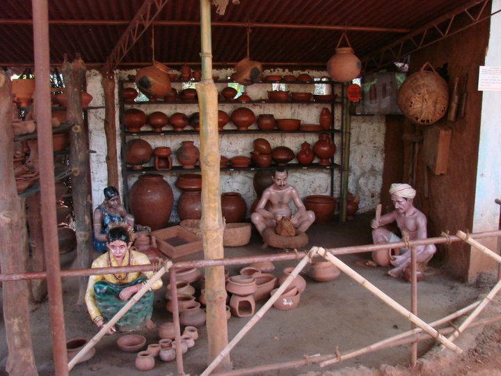 Travelogue Unlimited: Ancestral Goa (Big Foot) Museum : Loutelim, Goa