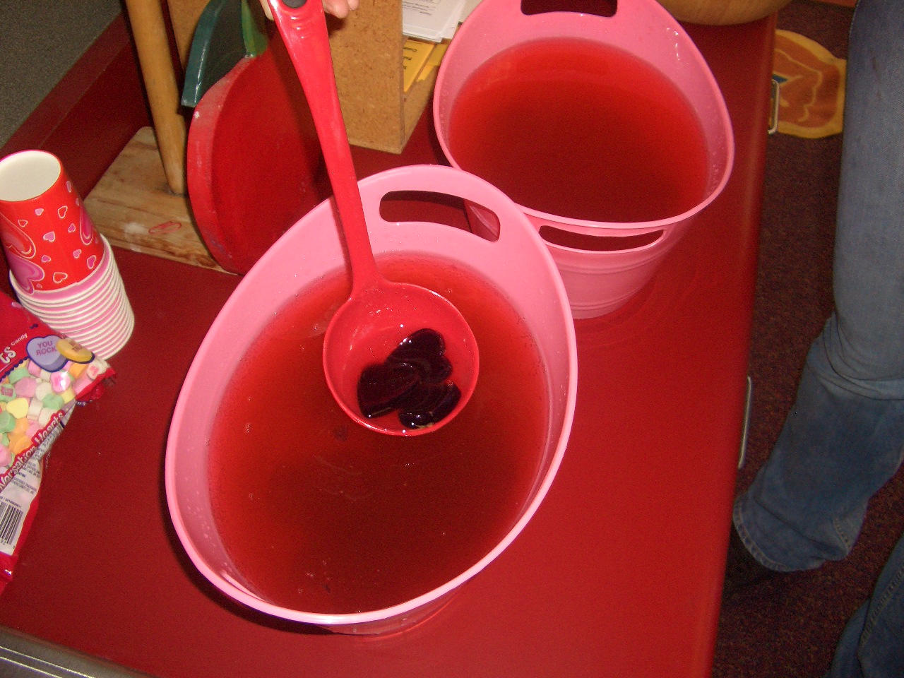 KINDERWORLD: Valentines with Splat the Cat