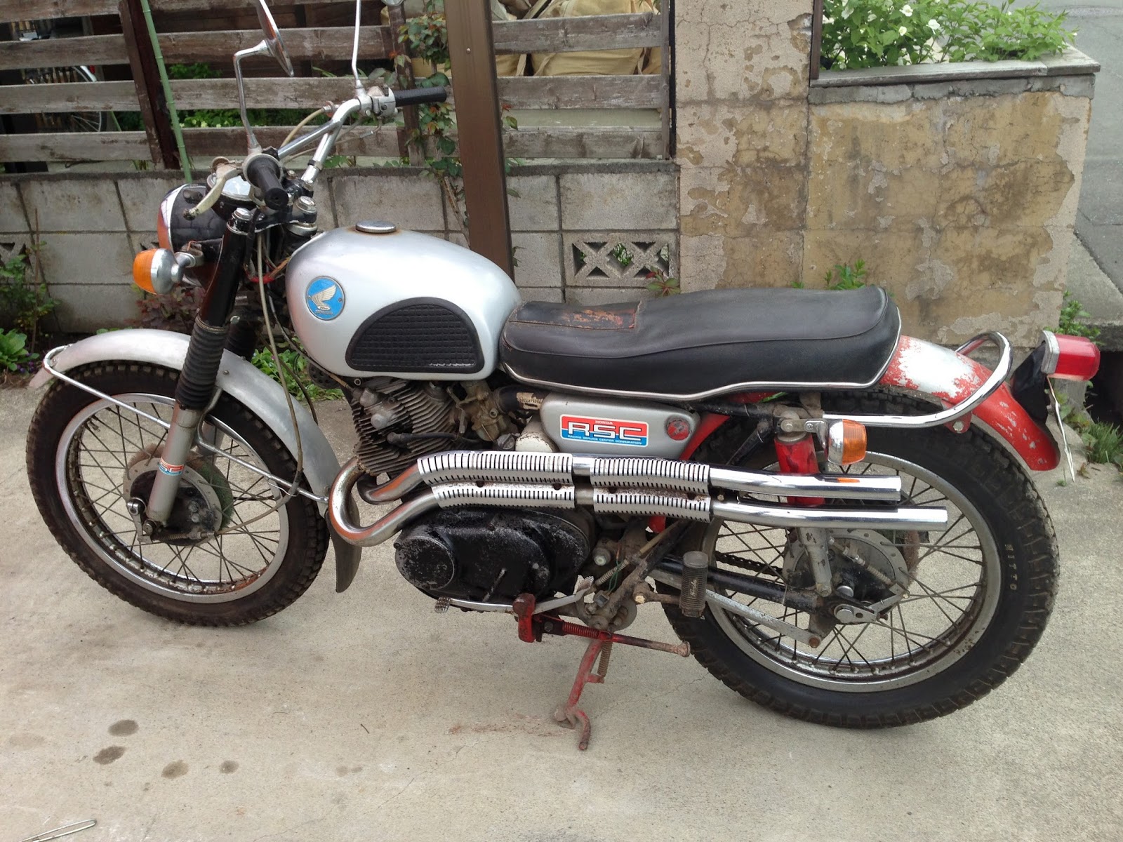 slow life 1947: 1965 CL72 TYPE1