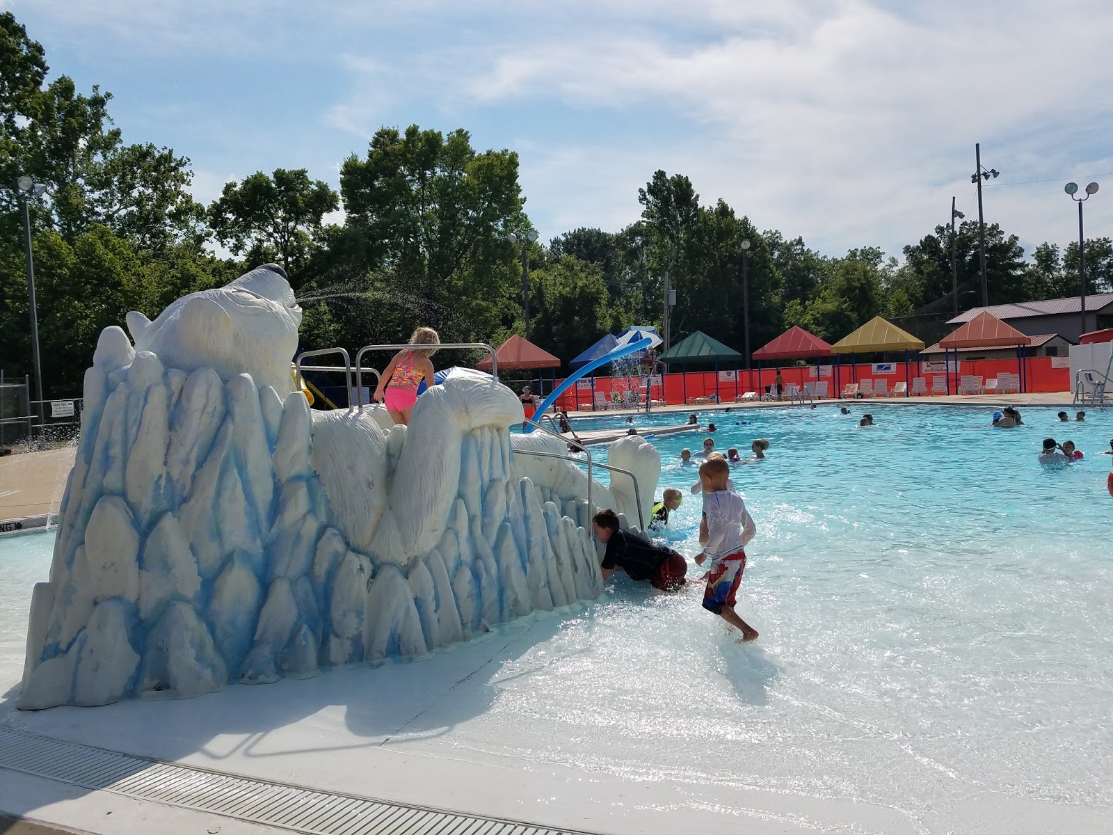 Play St. Louis: Splash and Swimplex Pool, Union