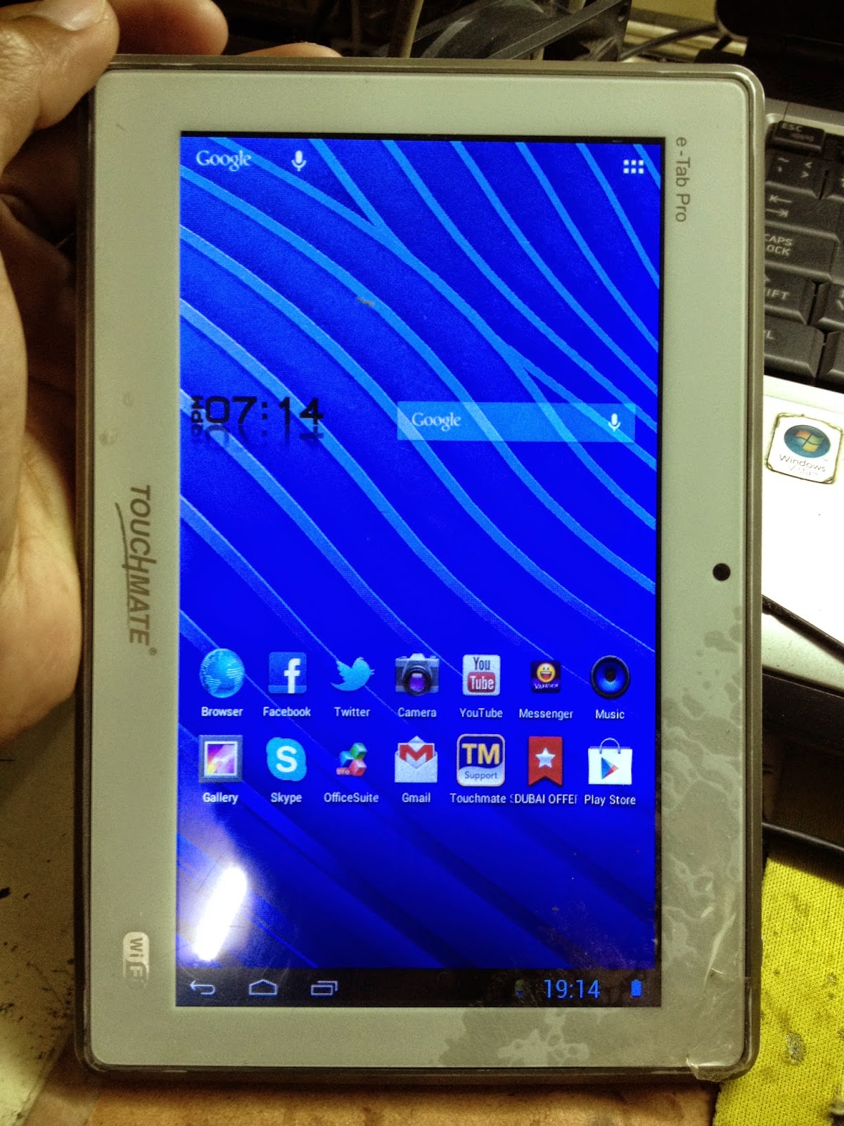 A.Dsσft: TOUCHMATE e-Tab Pro TM-MID711