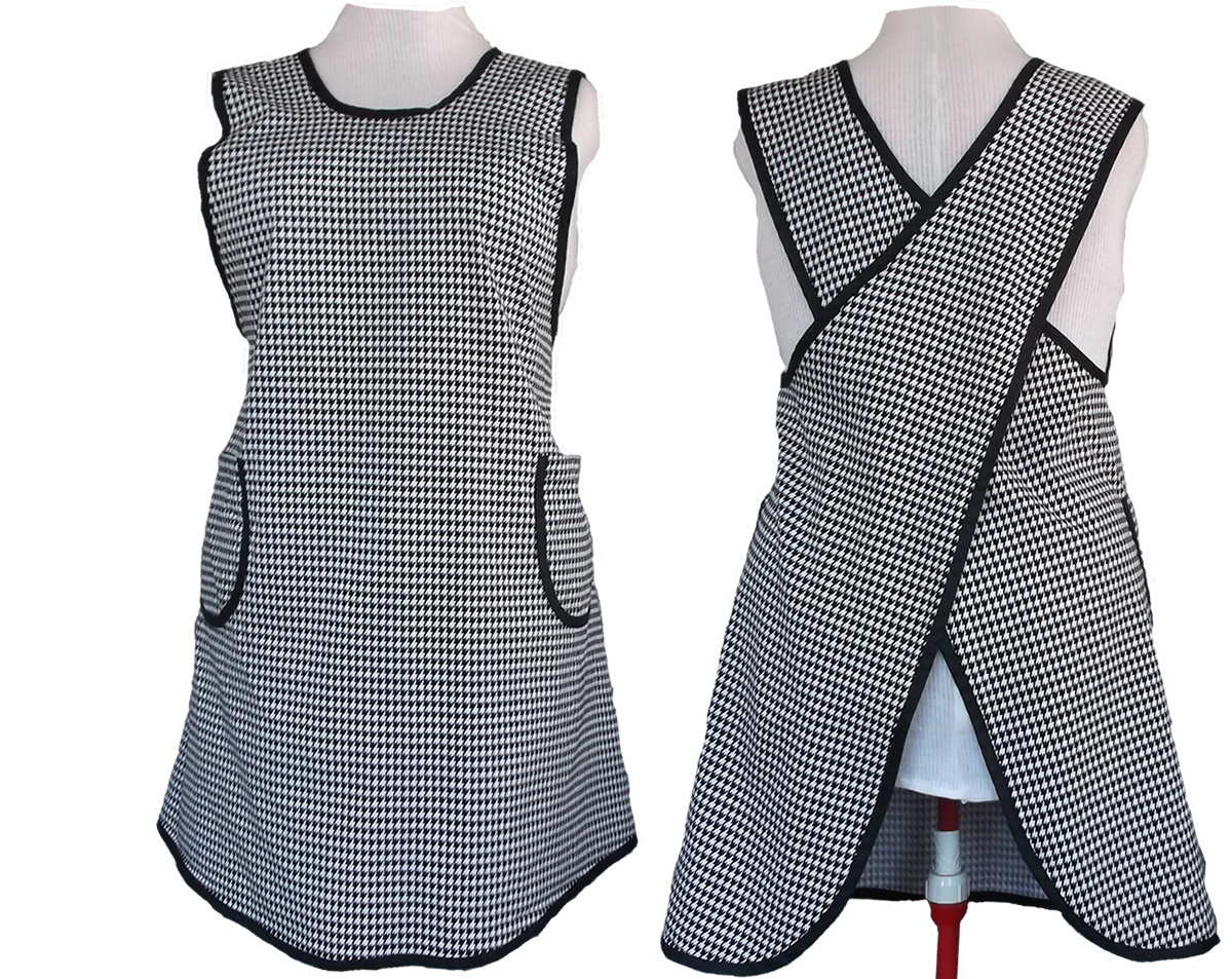 Timeless Aprons: August 2015