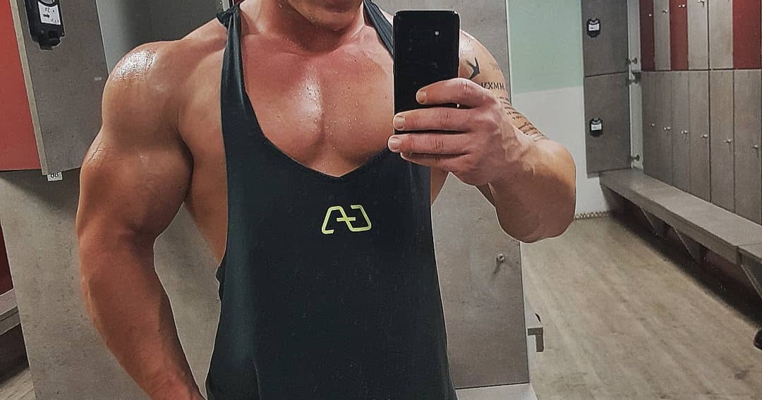 the beauty of male muscle: Alexander