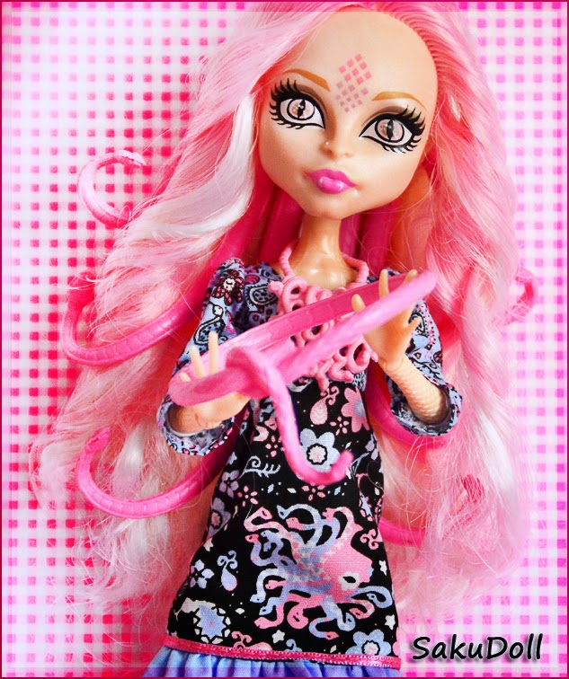 monster high: Viperine en casita
