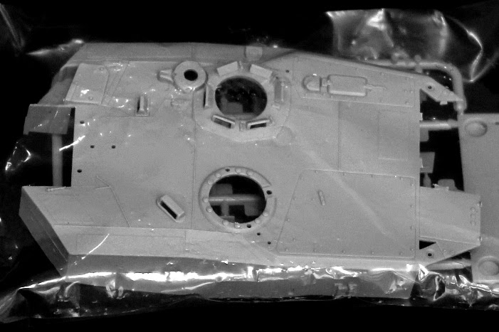 Model Kit Plastik: Review : Hobbyboss 1/35 Leopard 2A4