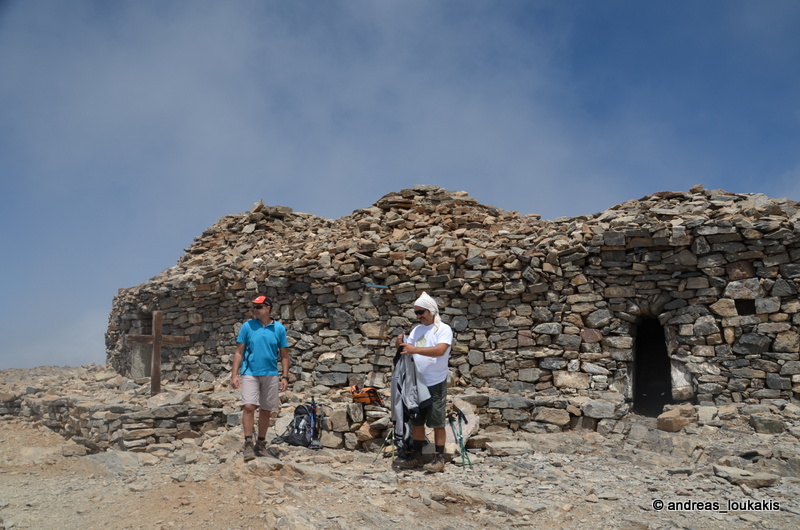 EXPLORE MOUNTAINS: ΣΤΗΝ ΚΟΡΥΦΗ ΤΗΣ ΚΡΗΤΗΣ (ΤΙΜΙΟΣ ΣΤΑΥΡΟΣ ΨΗΛΟΡΕΙΤΗ ...