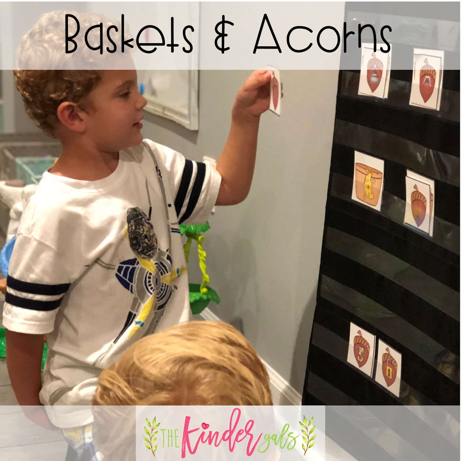 6 Ways to Use the Pocket Chart in the Fall | KinderGals | Bloglovin’