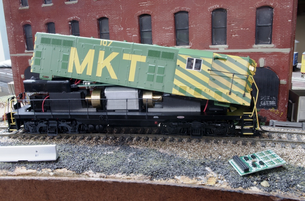Model Railroad Miscellany: A Look At The Updated Atlas Classic HO GP7