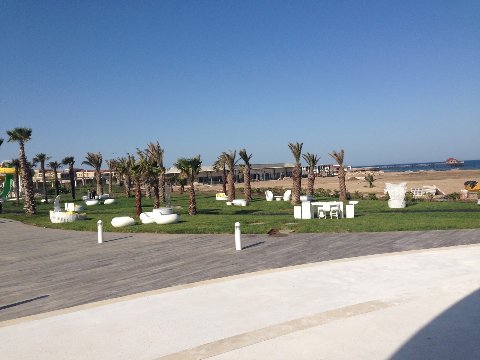 Fashion: Amburan beach club