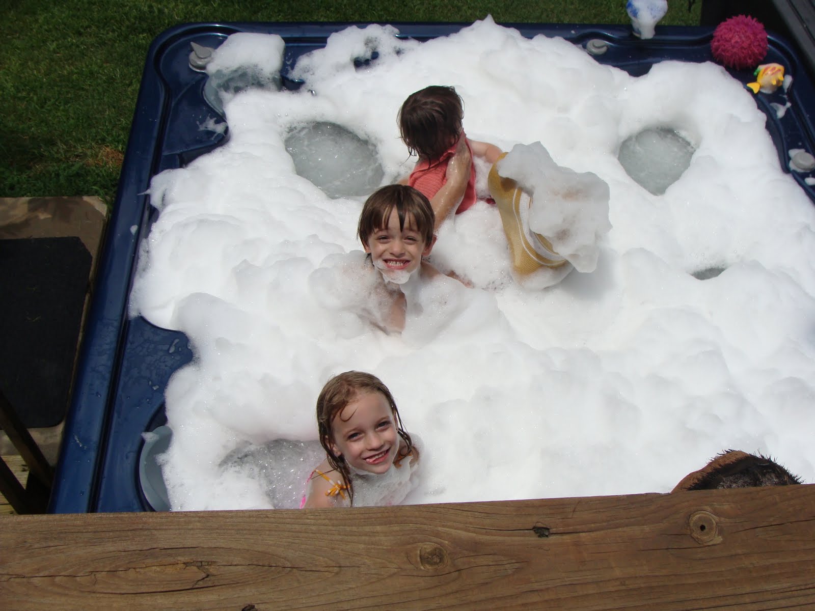 How Crazy Can One Woman Be?: Hot Tub Fun