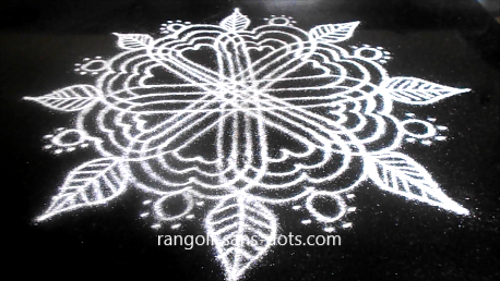 Only geethala muggulu Sankranti rangoli