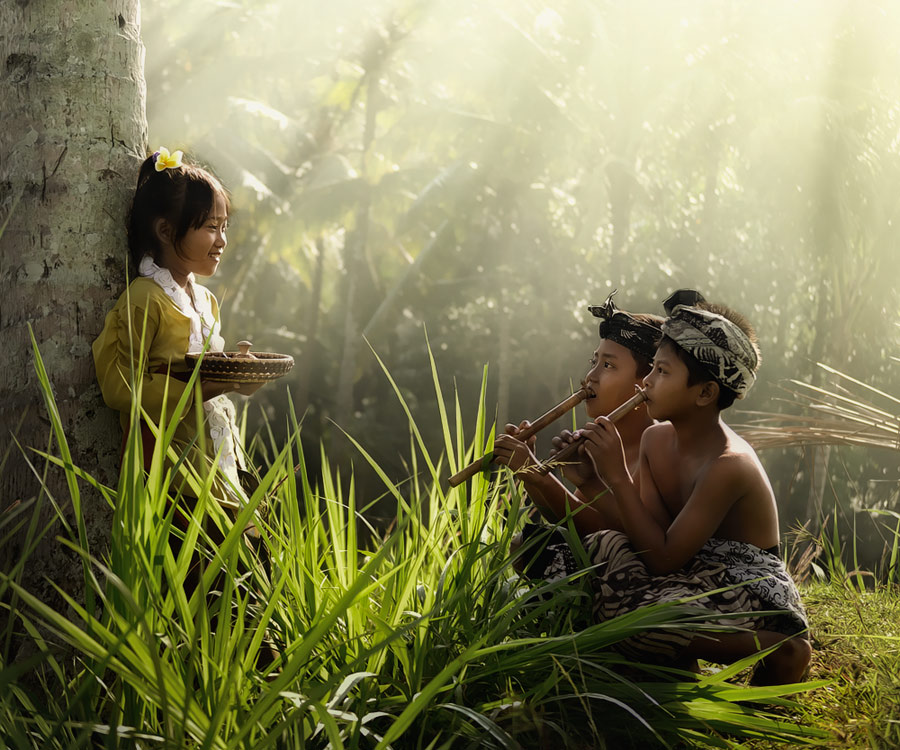 Human Interest Photography Gallery - Tutorial Desain Grafis