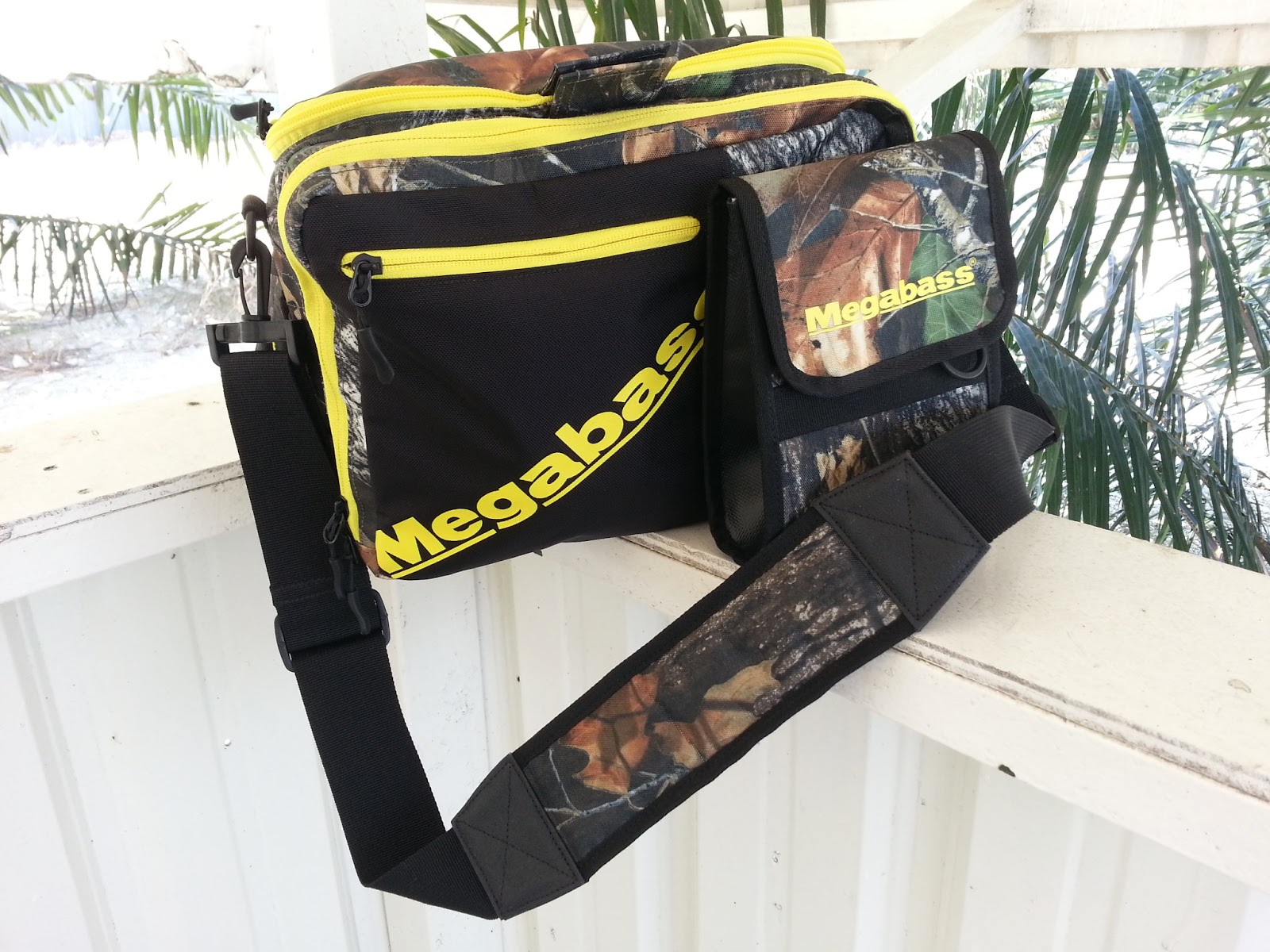 Megabass Malaysia Fishing: Amazon Red Tail CatFish & Megabass Custom Bag