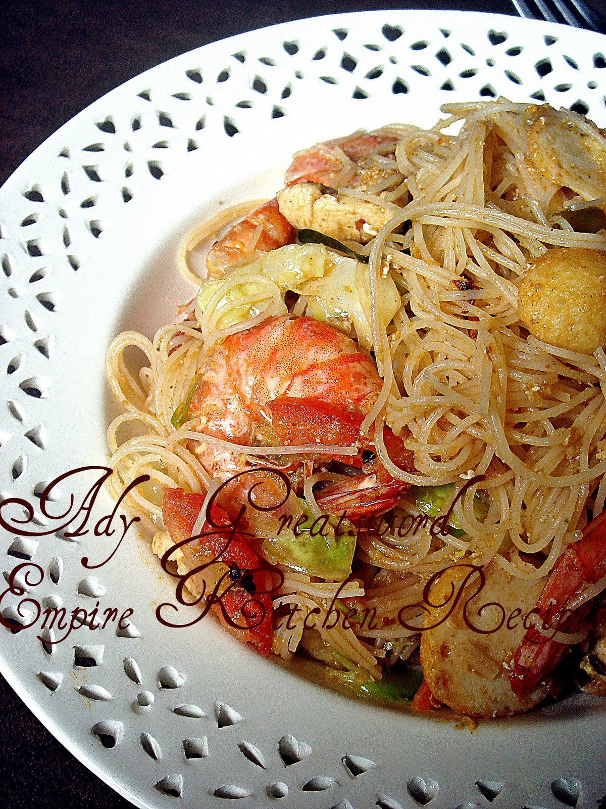 Ady Greatsword Empire Kitchen Recipes: MIHUN GORENG TOMYAM