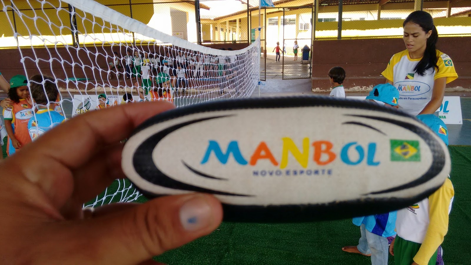 Escola Irmã Laura: MANBOL