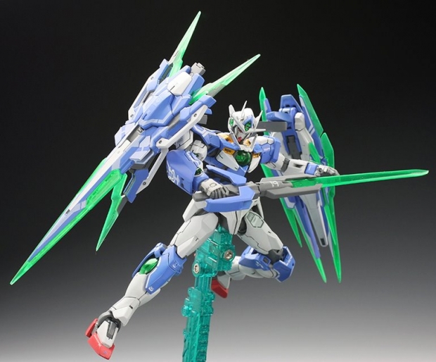 Custom Build: HG 1/144 00 Quanta Full Saber XN