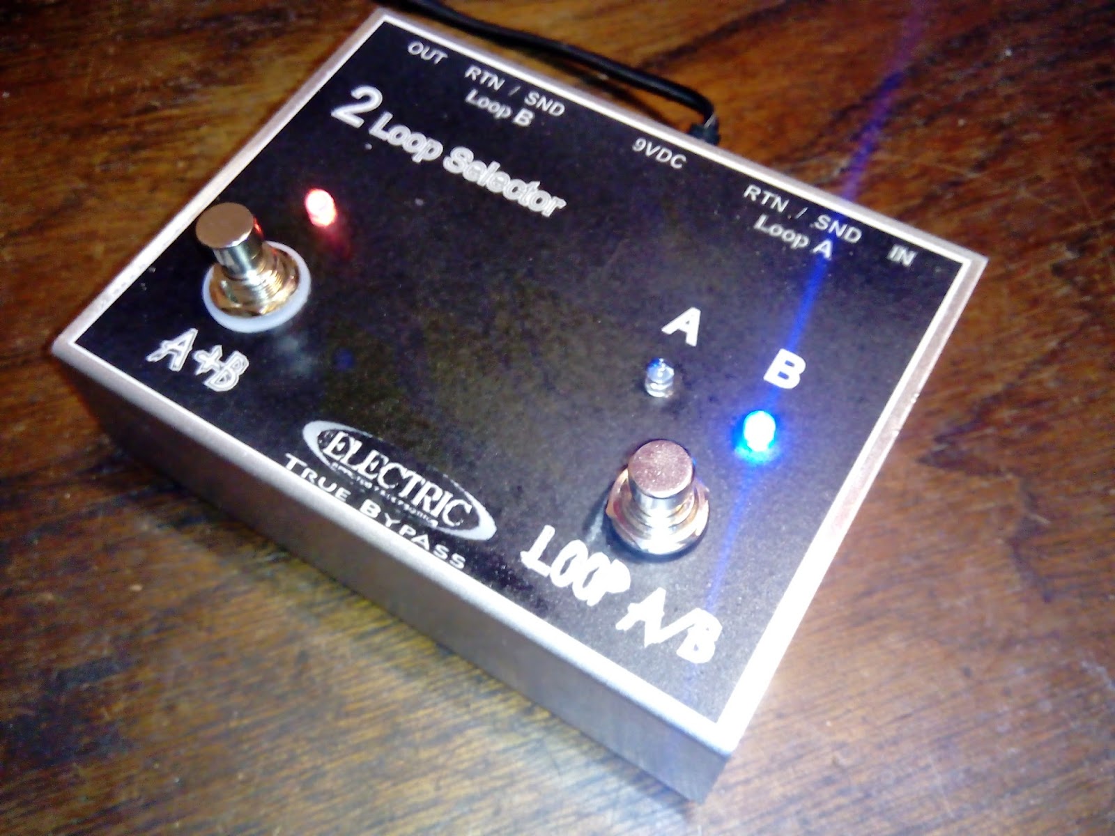 Electric efectos analogicos: Pedal Loop: 2 loop Selector A/B o A+B