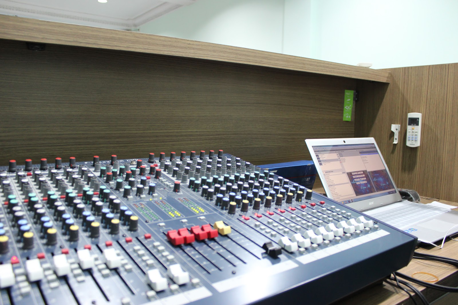 Pusat Penjualan Sound System dan Lighting di seluruh Indonesia