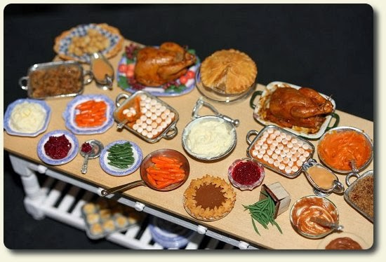 Delightful Dollhouses And More: Miniature Thanksgiving Dinners