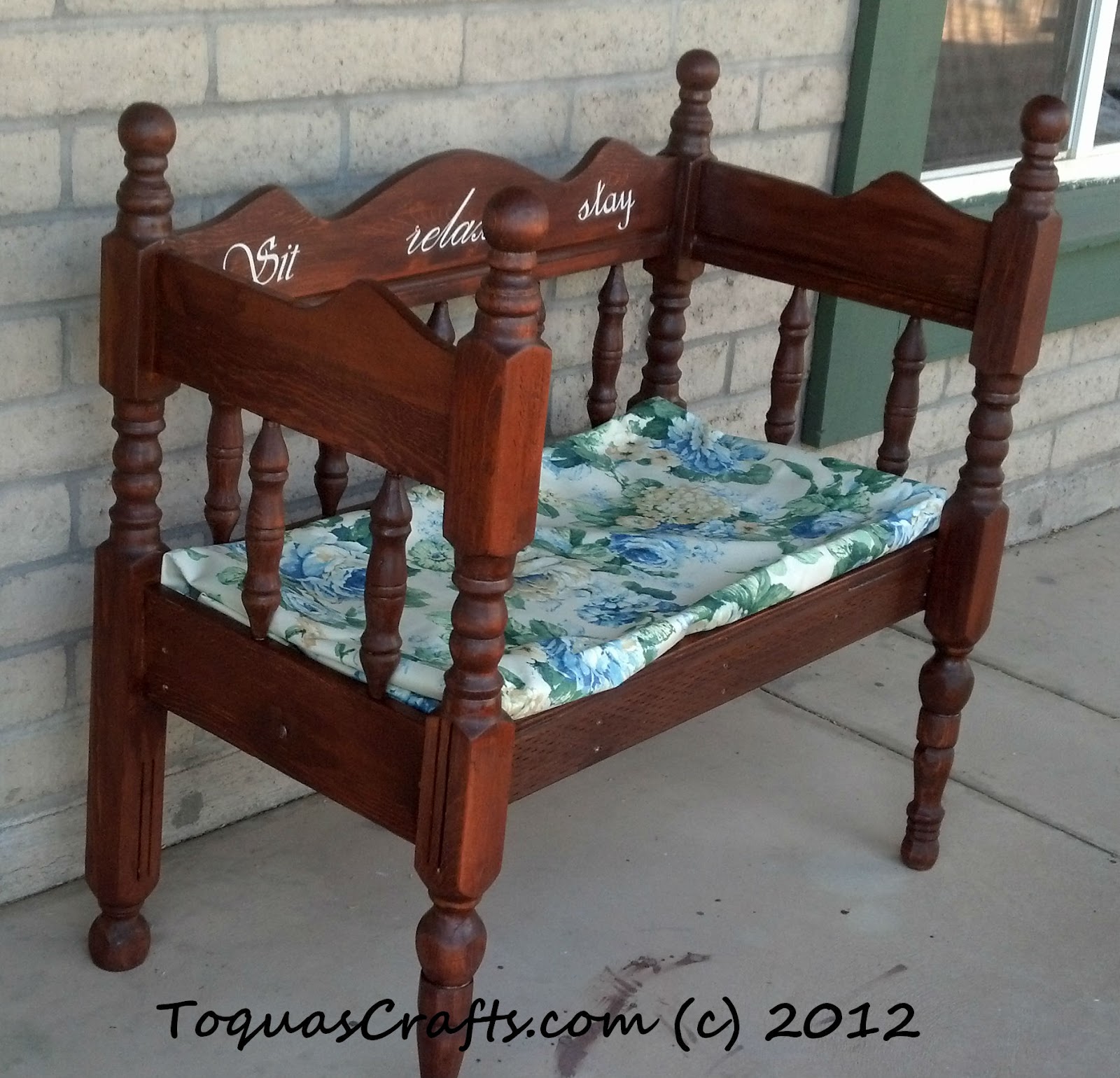 Toqua's Crafts: Twin Size - Headboard / Footboard Bench