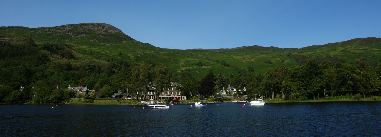 Tour Scotland: Tour Scotland Photograph St Fillans Perthshire July 23rd
