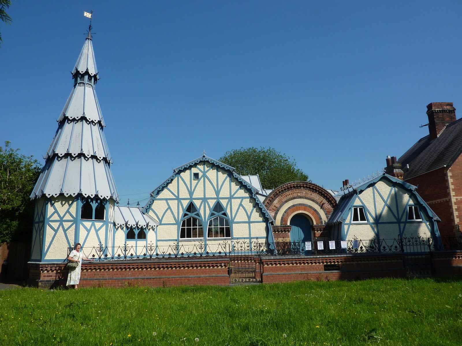 Lost Password: TENBURY WELLS