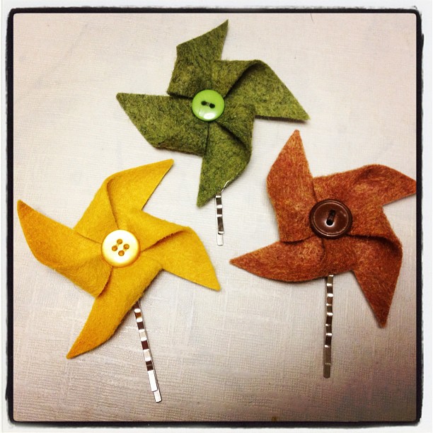 Felt Pinwheel Hair Pins