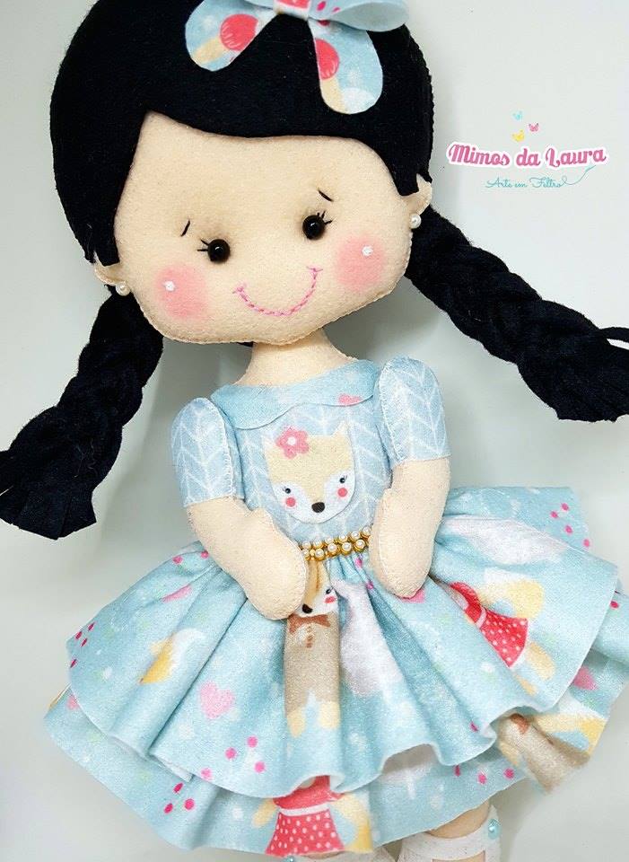 Molde Boneca em feltro - Ver e Fazer