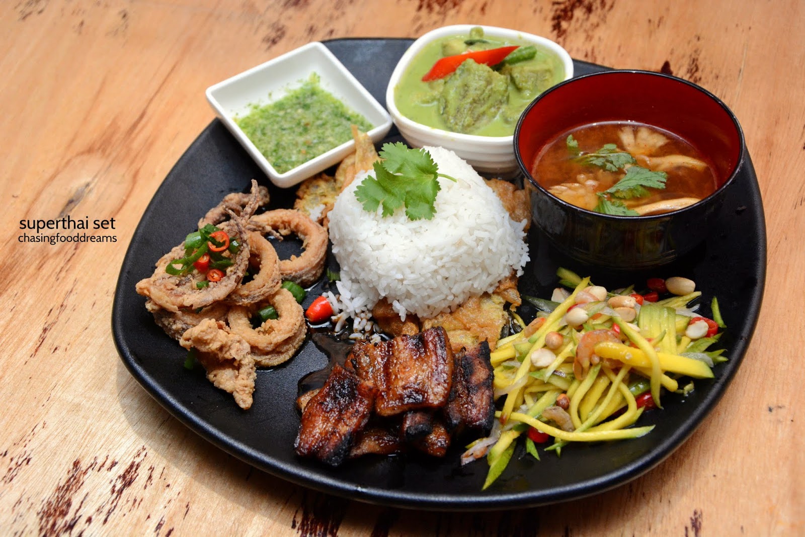 CHASING FOOD DREAMS: October 2017