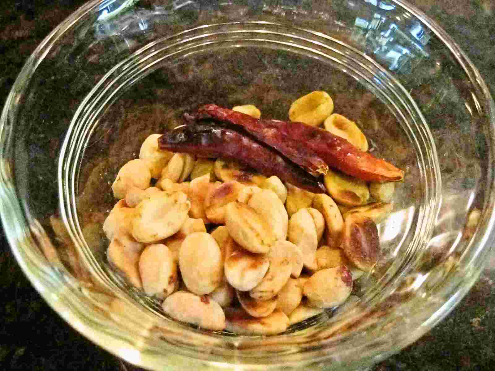 Recipes for Tom: Yum woon sen / bean noodle salad