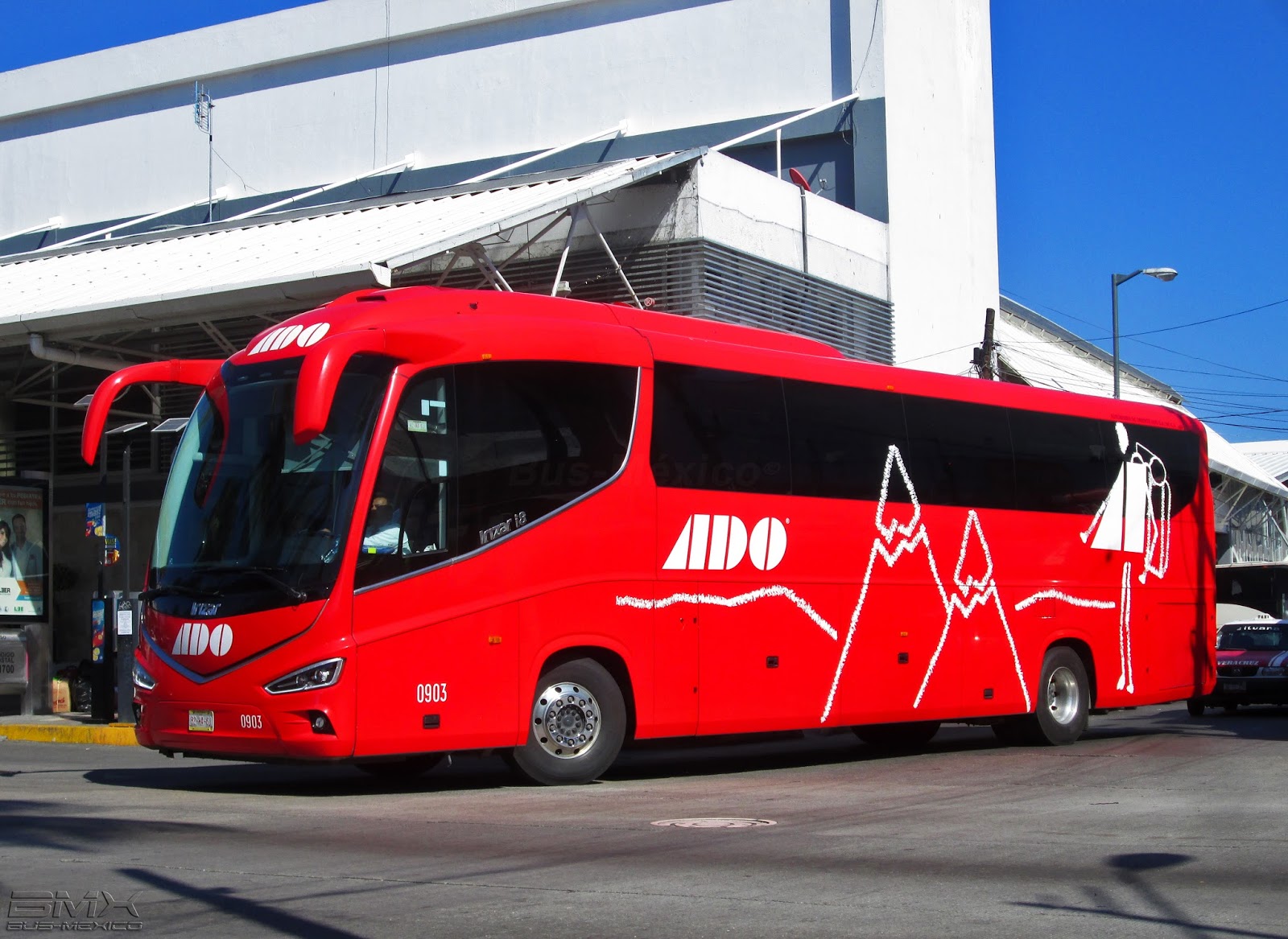 Autobuses del Oriente: ADO - Bus-México