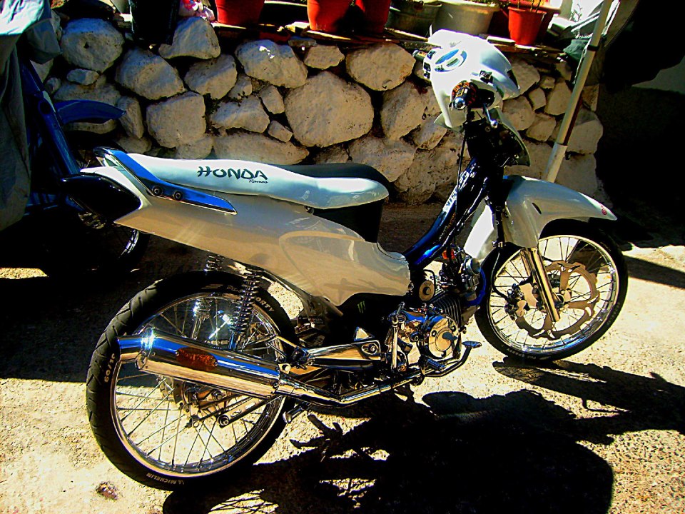 Honda Innova από Μυτιλήνη | Τα πιο όμορφα μηχανάκια