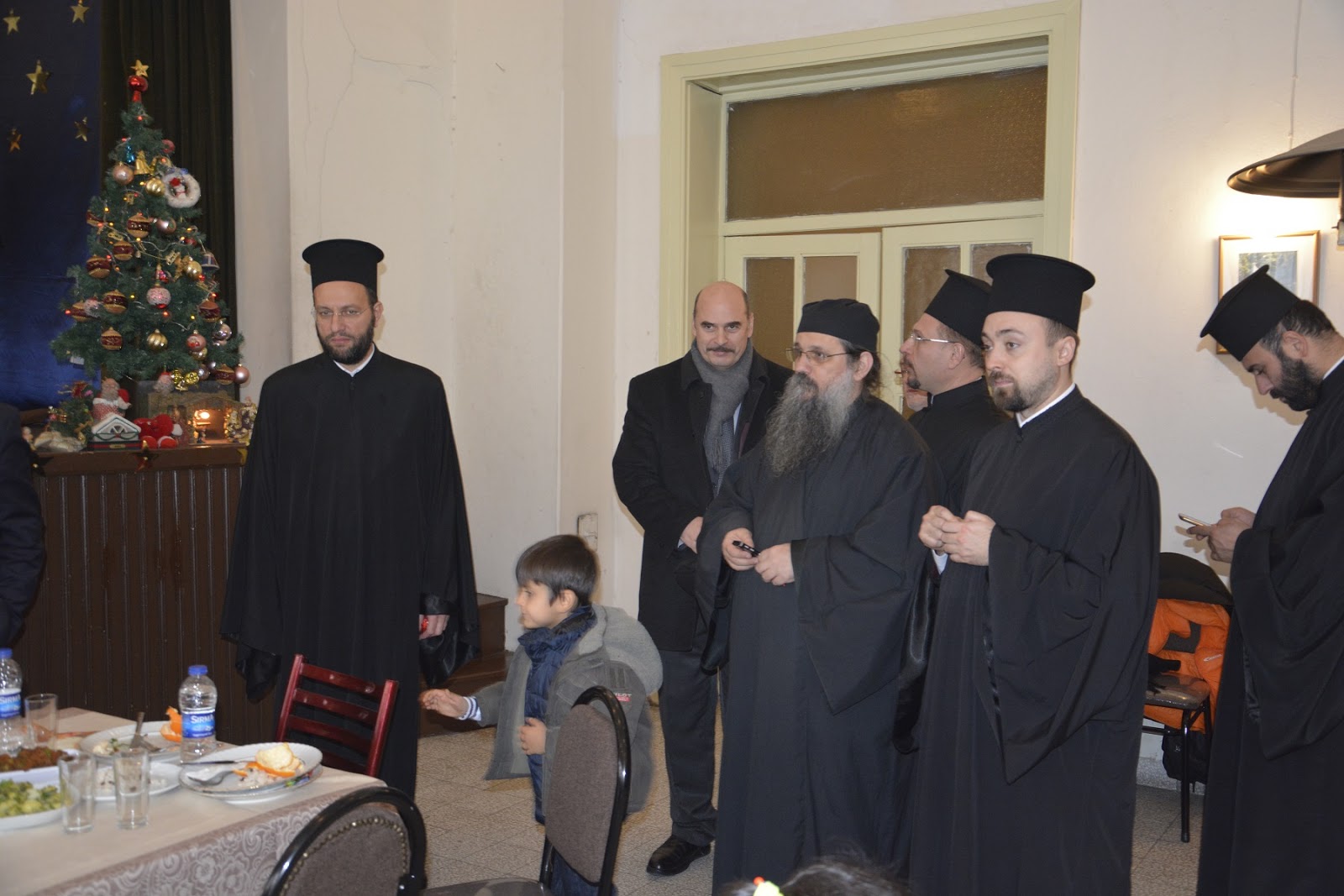 ΦΩΣ ΦΑΝΑΡΙΟΥ: ΧΡΙΣΤΟΥΓΕΝΝΙΑΤΙΚΗ ΓΙΟΡΤΗ ΣΤΗΝ ΚΟΙΝΟΤΗΤΑ ΤΗΣ ΒΛΑΓΚΑΣ (ΦΩΤΟ)