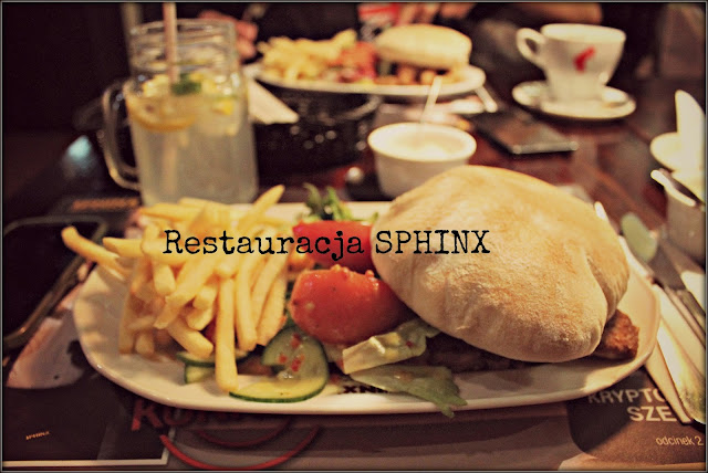 Krakow - Sphinx Restaurant - TRAVEL TOUR BEAUTIFUL PLACES ON EARTH