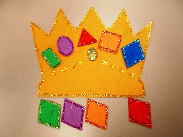 Fun with Friends at Storytime: Another Jewel and Crown post!