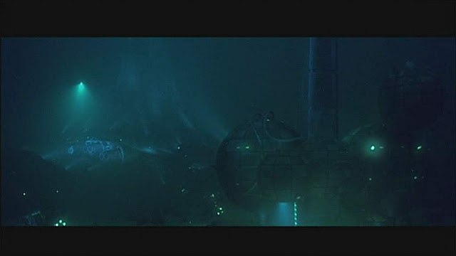 model ships in the cinema: Sphere 1998