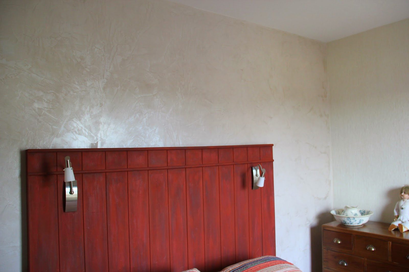 MULTISERVICES'37+: Béton ciré mural