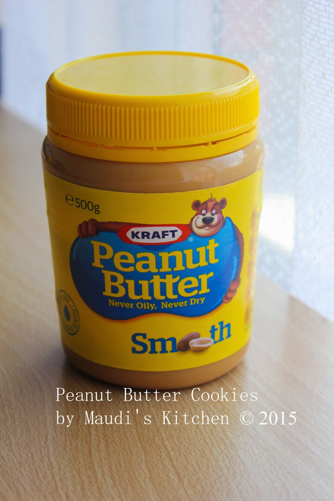 Maudi's kitchen: Peanut Butter Cookies (Kue Kering Selai Kacang)