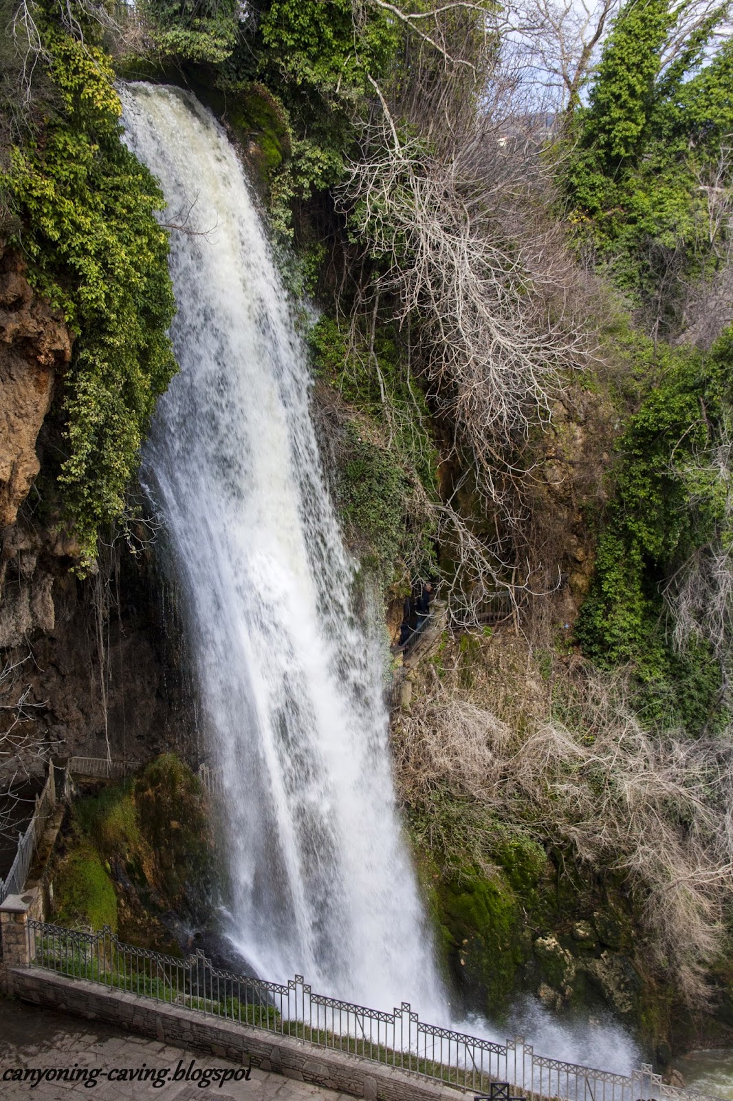 Canyoning - Caving: Καταρράκτης Κάρανος, Έδεσσα