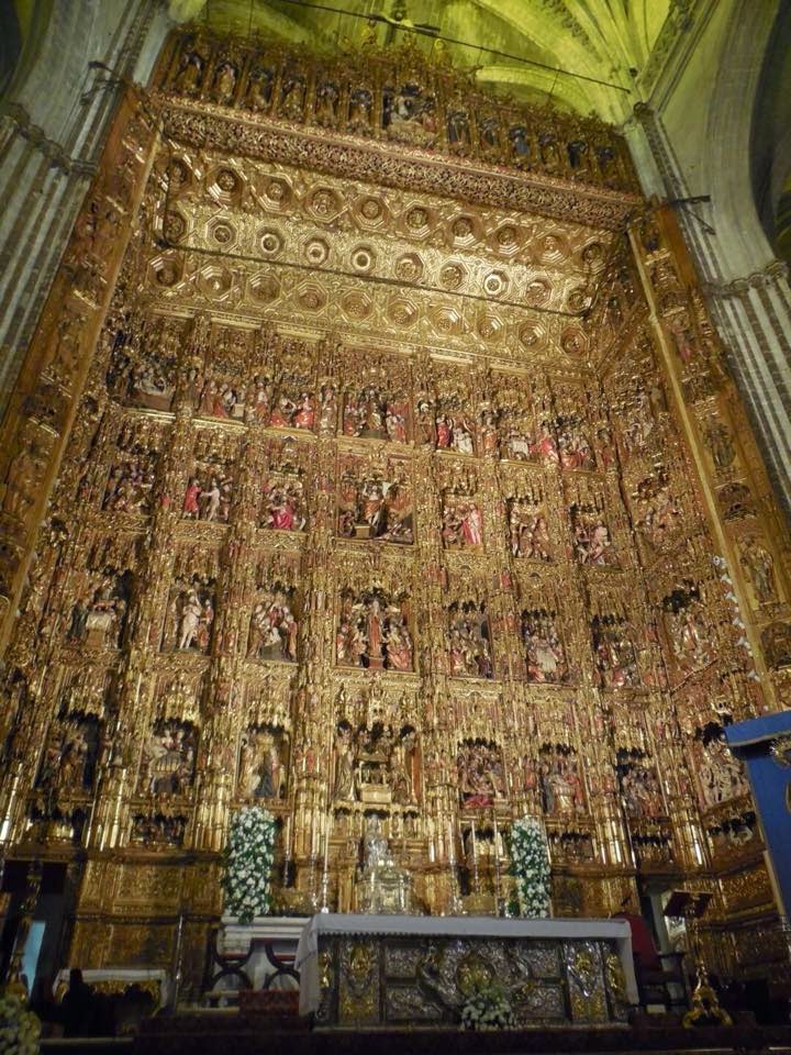 Cultura de Sevilla: El mayor retablo de la Cristiandad