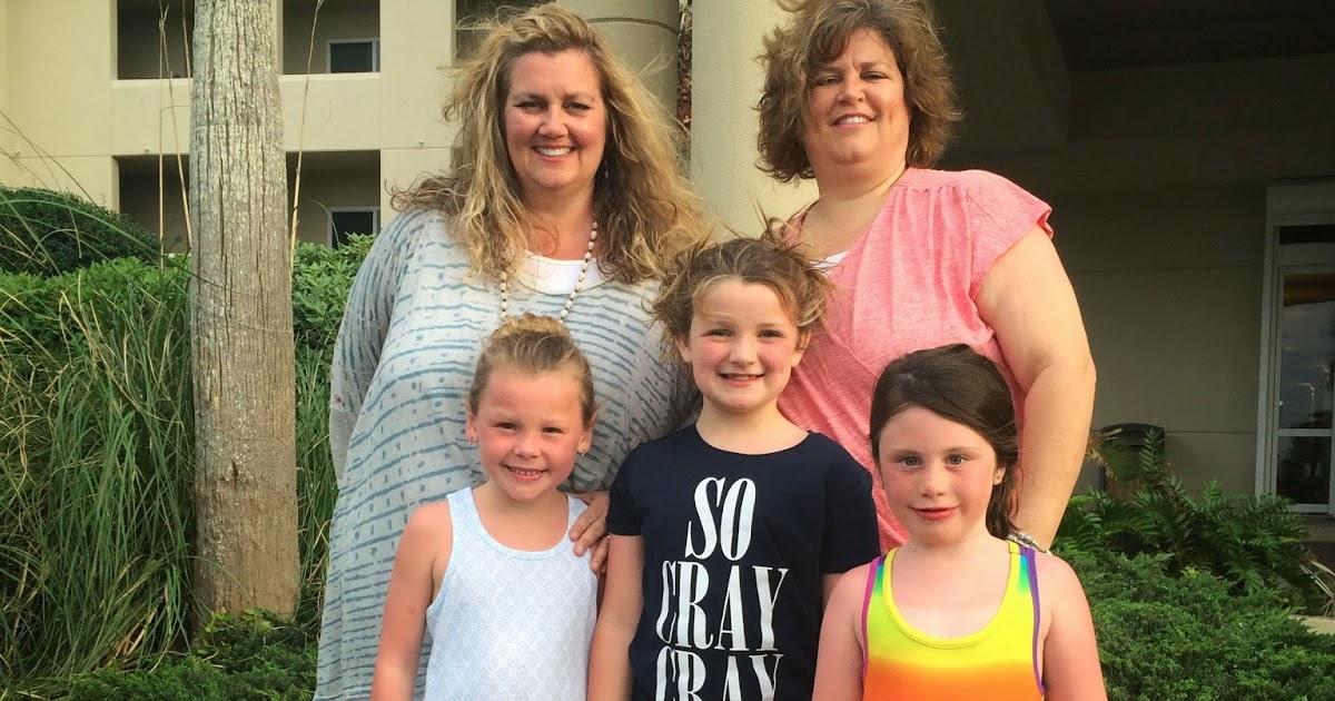 Mojoy: Impromptu beach trip.