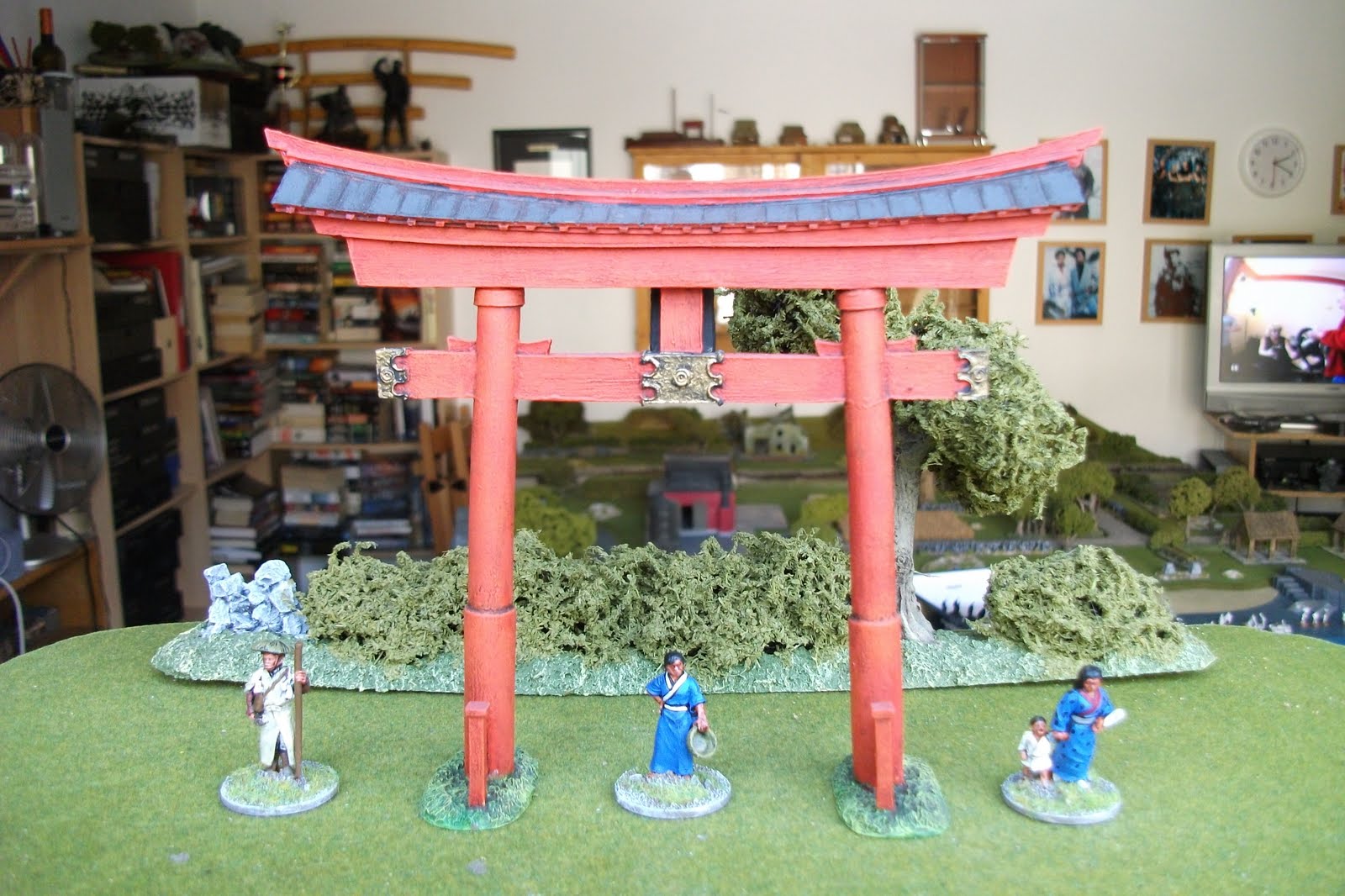 The Angry Lurker: 28mm Samurai Period Painted Japanese Shrine Torii Arch.