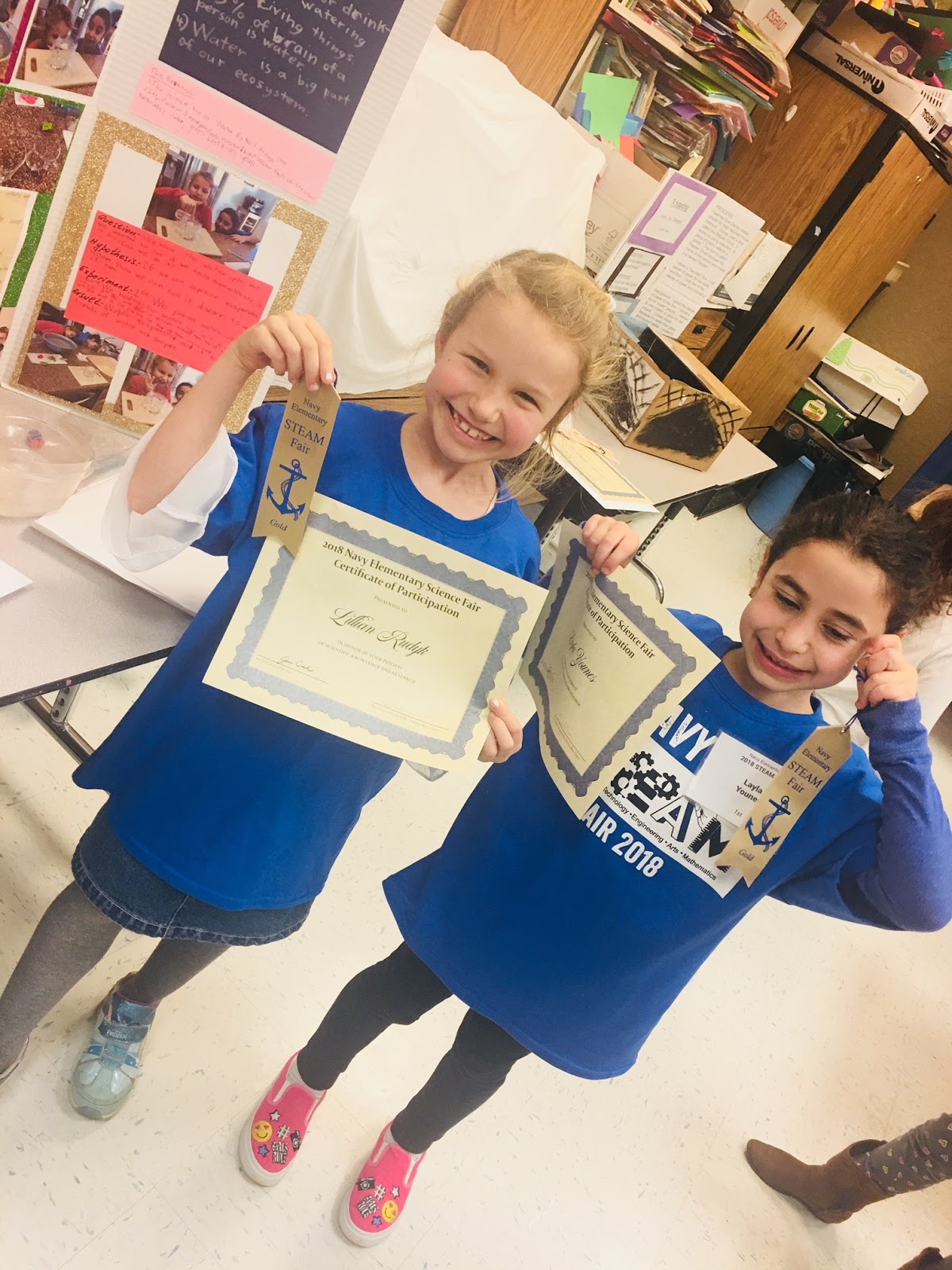 Those girls got first place at Science Fair