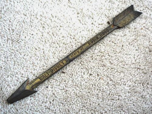 Walt Disney's Story Of Robin Hood: Robin Hood's Golden Arrow