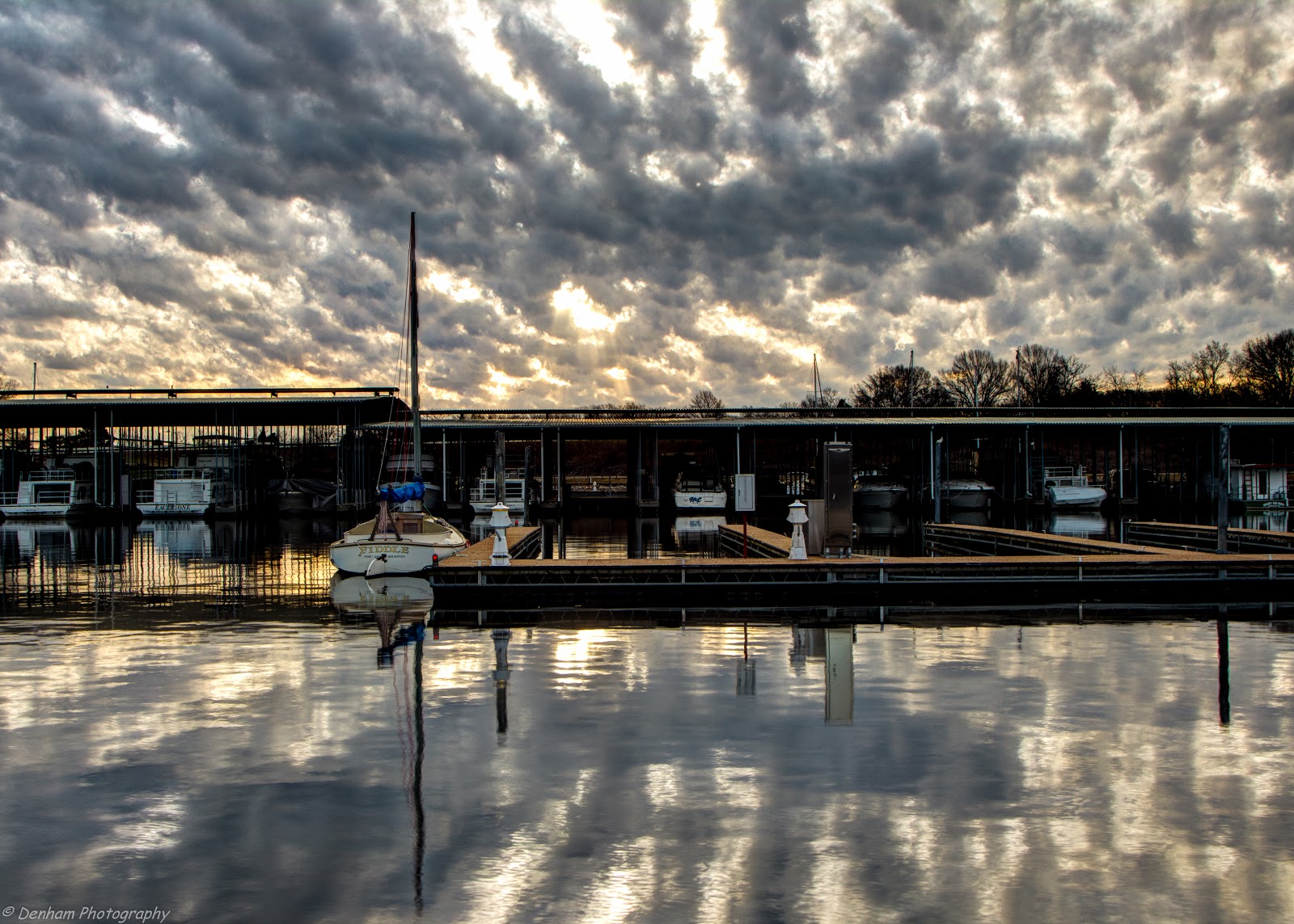 Denham Photography: PARIS LANDING MARINA