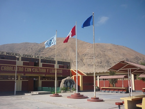 Colegio MIGUEL GRAU - La Florida (AQP) en Atico