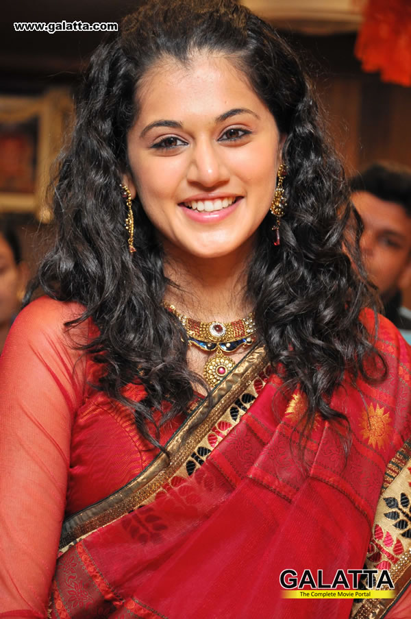 cute photos: Tapasee Pannu Launches Sri Palam Silk Sarees at TTK Road ...
