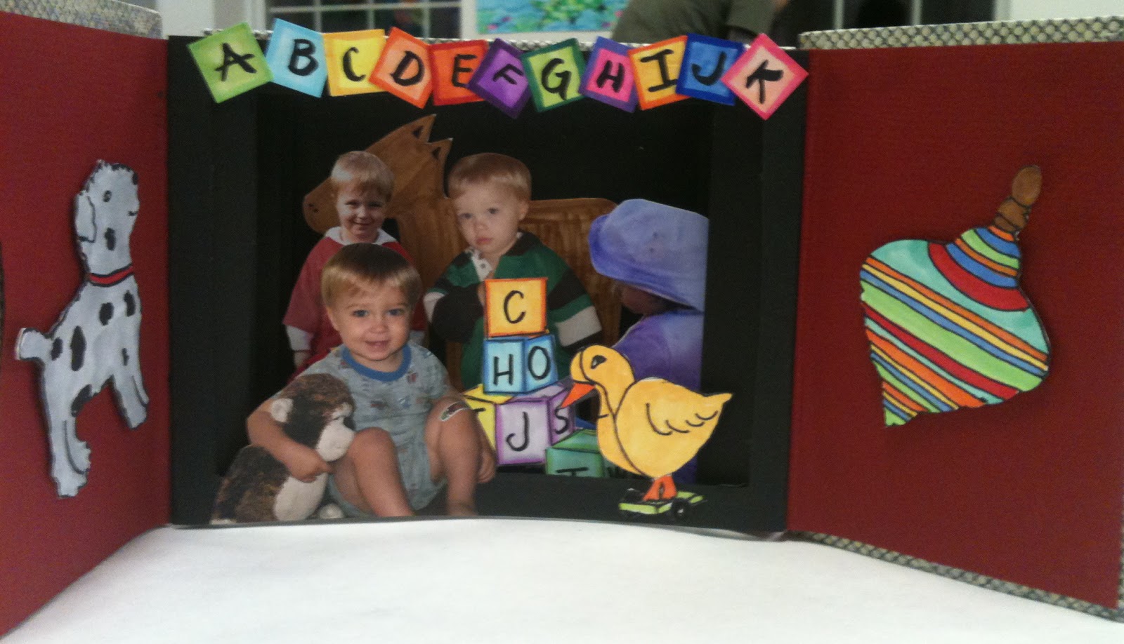 Paper Buttons: The Book Carousel